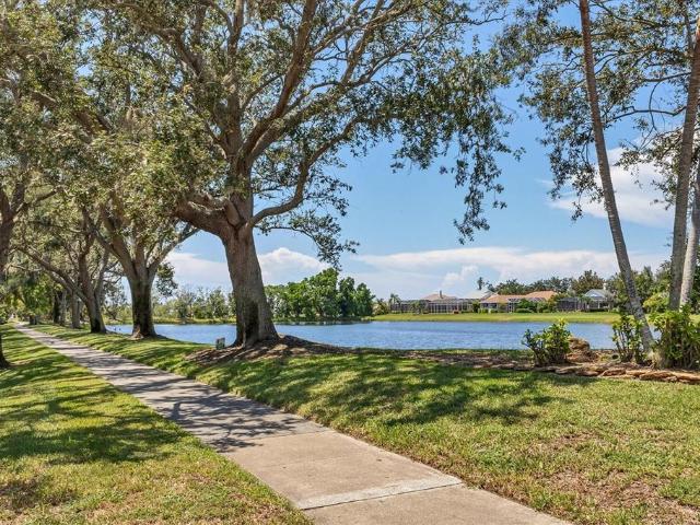 2105 39th St W, Bradenton, FL 34205 | MLS #A4675