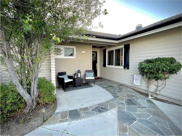 21061 Miramar Ln, Huntington Beach, CA 92646