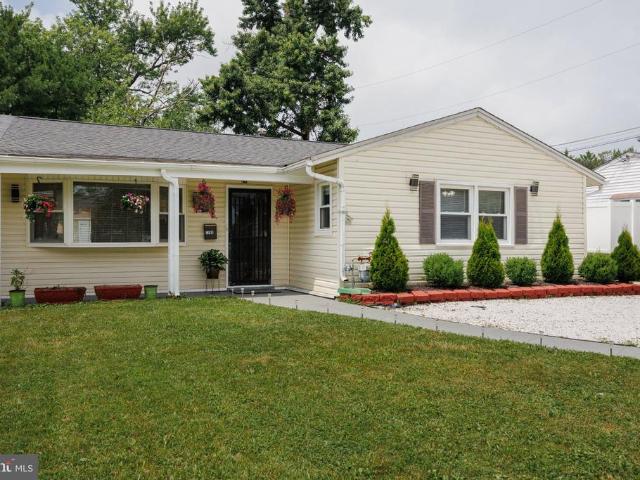 2106 N Rolling Road N