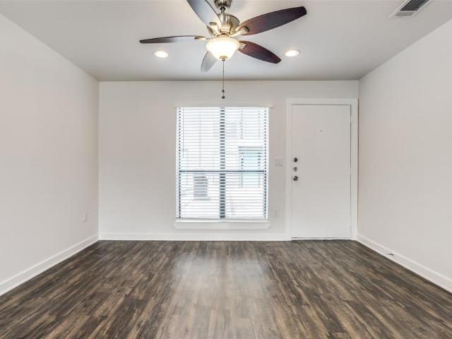 2106 Bennett Avenue # 209