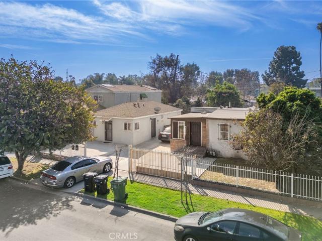 2106 E 113th