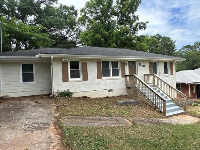 2106 East Dr, Decatur, GA 30032