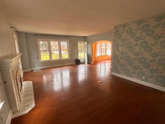 2106 Forest Drive