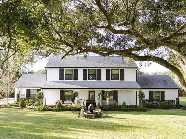 2106 Highway 182, Raceland, LA 70394