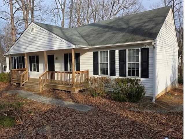 2106 Highland Dr, Powhatan, VA 23139