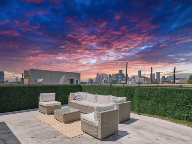 2106 Holman St Unit B, Houston, TX 77004