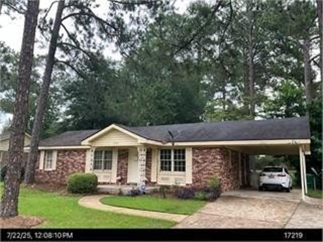2106 Kirkwood Dr, Albany, GA 31721