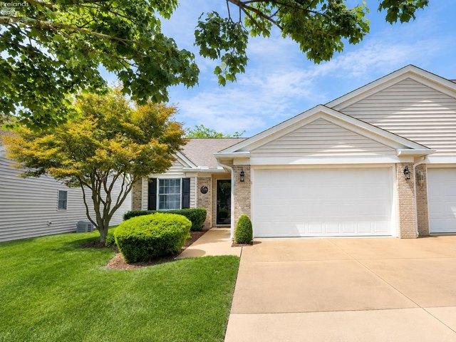 2106 Lakefield Dr, Huron, OH 44839