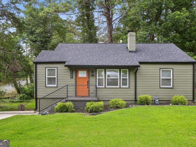 2106 Penrose Dr, East Point, GA 30344
