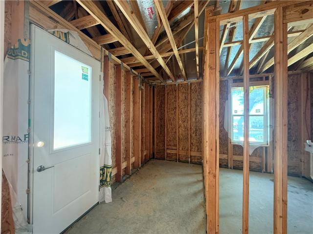 2106 Royal Oaks
