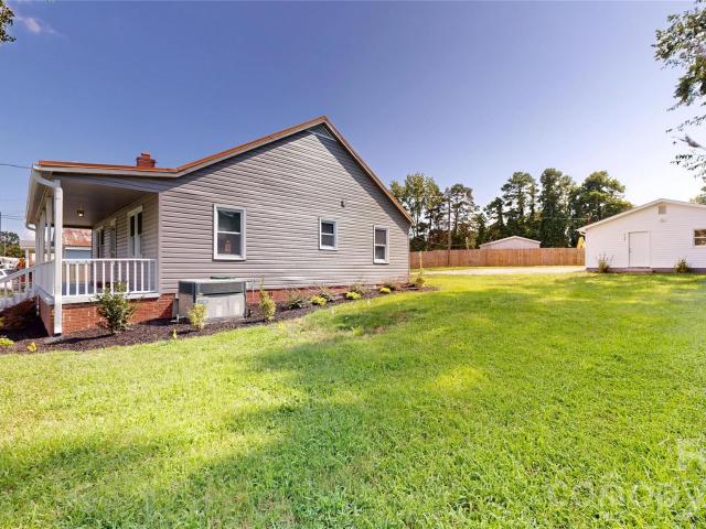 2106 Statesville Highway