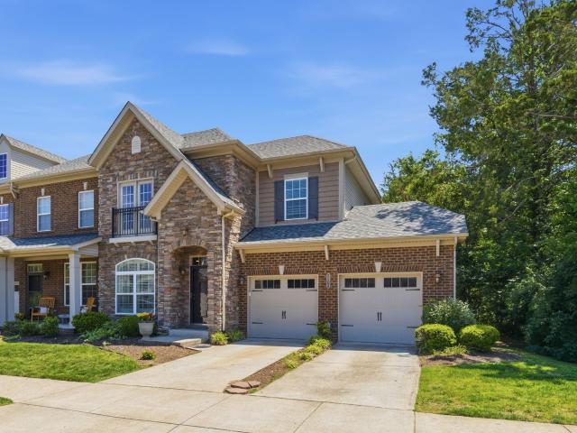 2106 Traemoor Village Ct