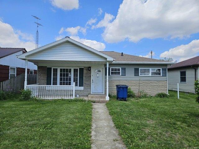 2106 W 8th St, Marion, IN 46953