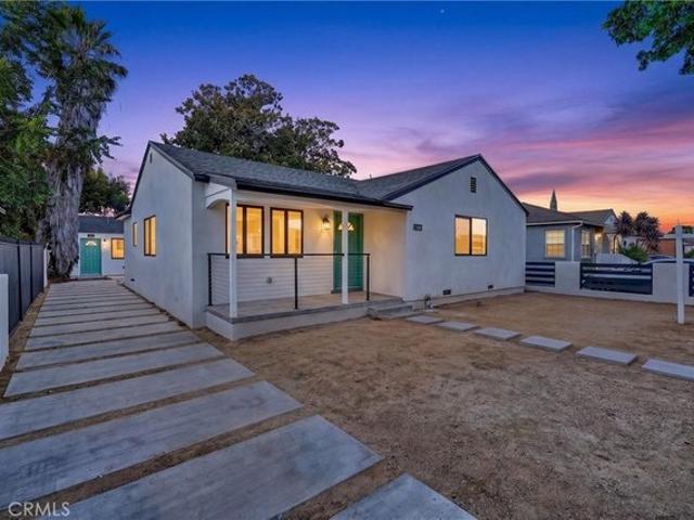 2106 W 94th Pl, Los Angeles, CA 90047