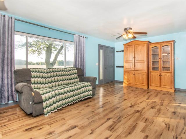 2106 Wayne Center Road
