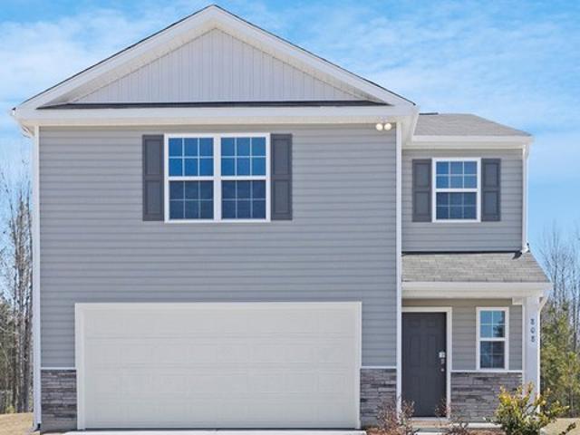 2106 10th St SE, Hickory, NC 28602