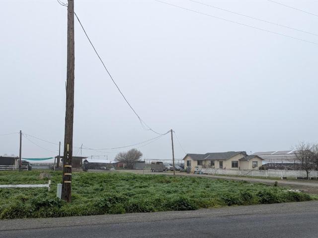 21075 S 19th Ave, Stratford, CA 93266 | MLS #642560 | Compass