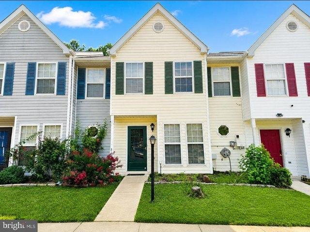21076 Jenna Ct, Lexington Park, MD 20653