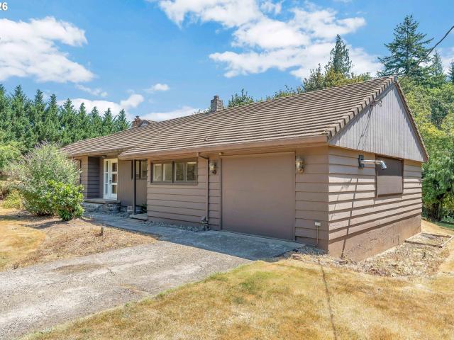 21076 NW Green Mountain RD