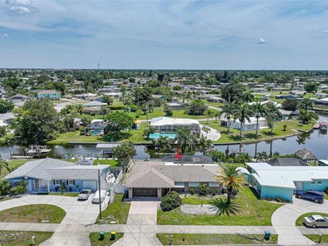 21078 Edgewater Dr, Port Charlotte, FL 33952