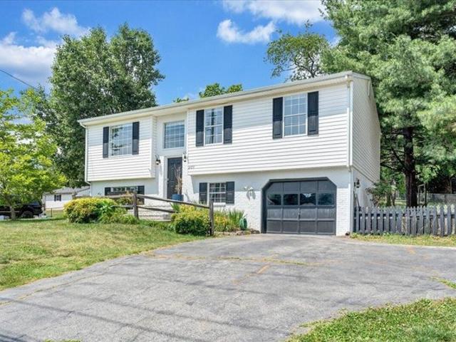 2107 Mill Ln, Salem, VA 24153