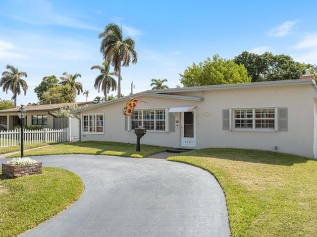 2107 N 15th Ave, Hollywood, FL 33020