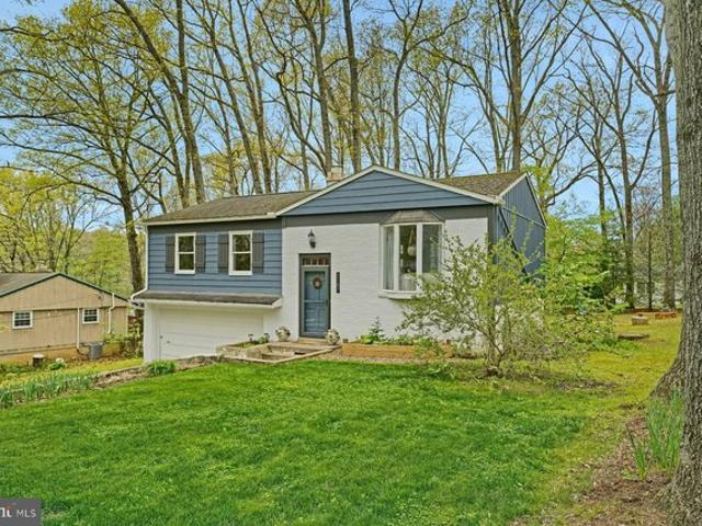 2107 N Oak Ln, State College, PA 16803