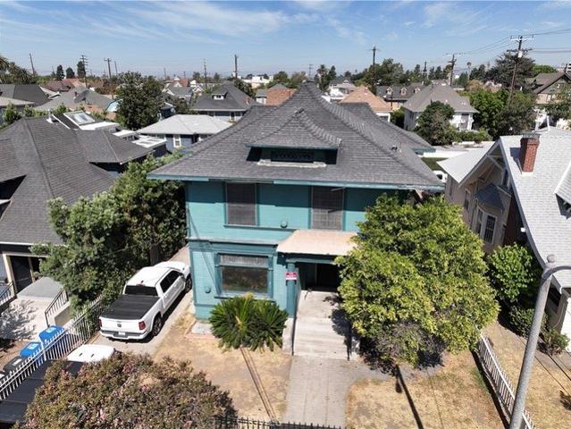 2107 Oak St, Los Angeles, CA 90007