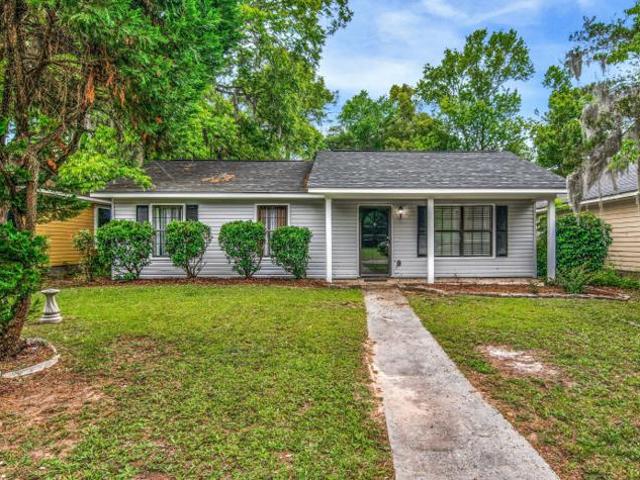 2107 Alaska St, Savannah, GA 31404