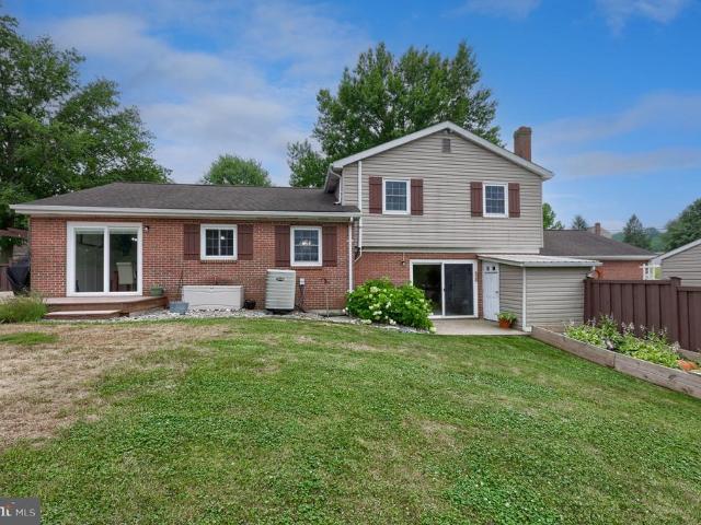 2107 Ashwood Lane