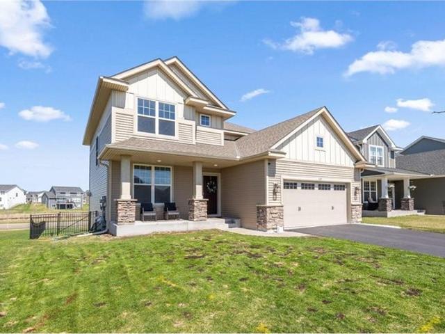 2107 Balsam Way, Hugo, MN 55038