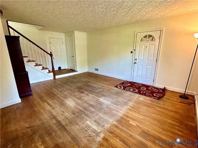 2107 Barclay Road