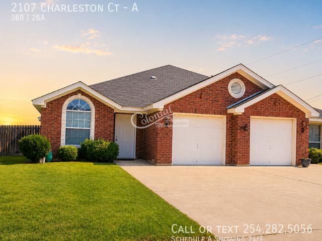 2107 Charleston Ct, 3 beds, 2 full baths
