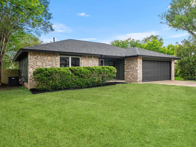 2107 Cindy Ln