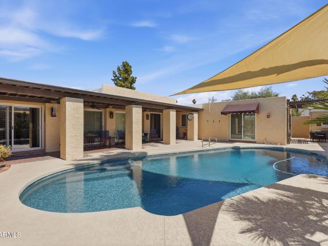 2107 e alameda drive