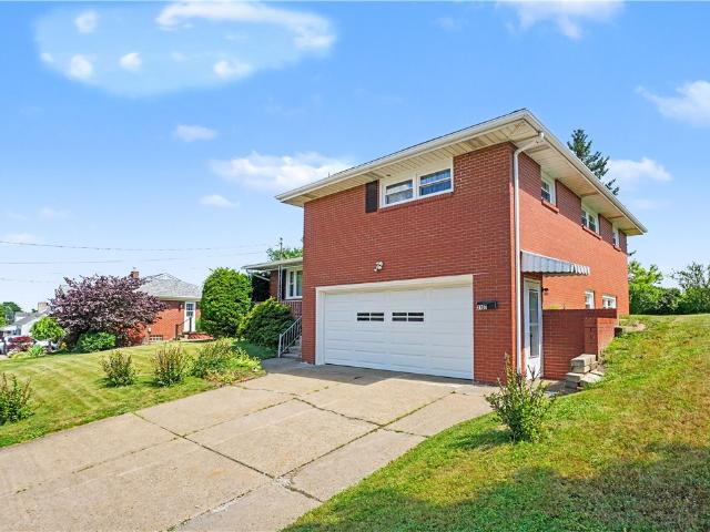 2107 Lynwood Dr