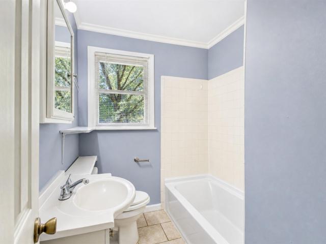 2107 Long Shadow Lane