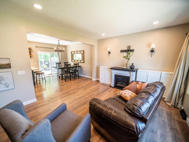 2107 Ponderosa Drive SW