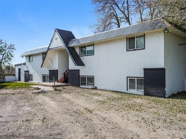 2107 Preuss Rd, Colorado Springs, CO 80910