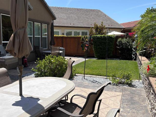 2107 Rioja Way