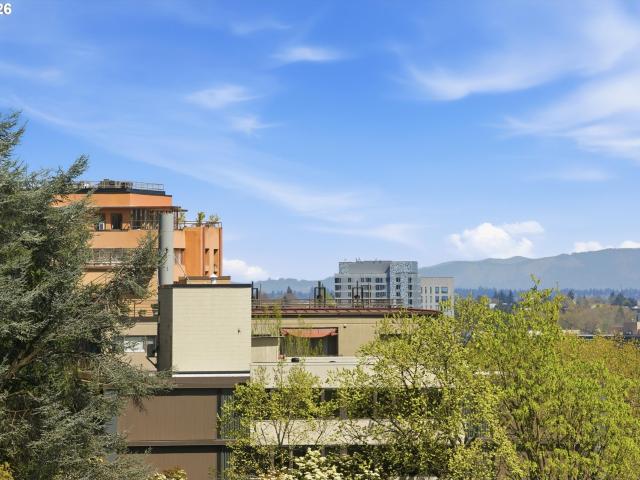 2107 sw market street dr
