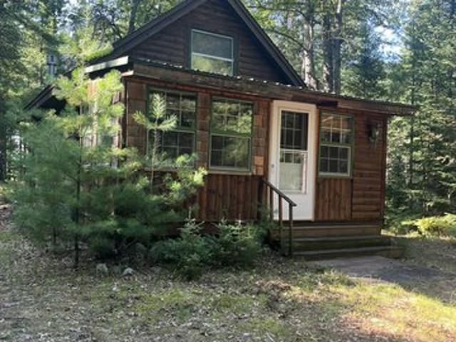 2107 S Wakeley Bridge Rd, Grayling, MI 49738