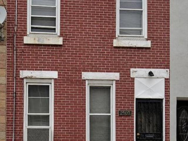 2107 Tasker St, Philadelphia, PA 19145