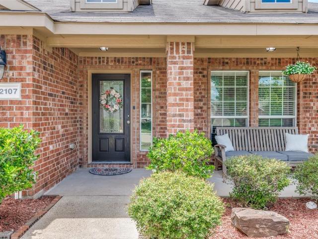 2107 Thistle Lane