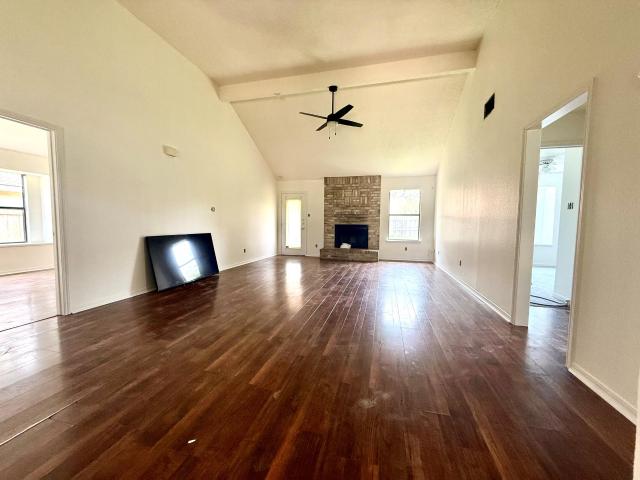 2107 Willow Way