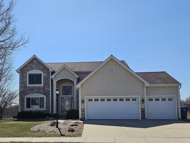 2107 Willow Pond Way, Port Washington, WI 53024