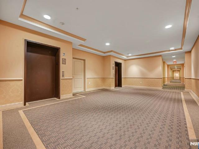 2107 Windsor Park Court # 107