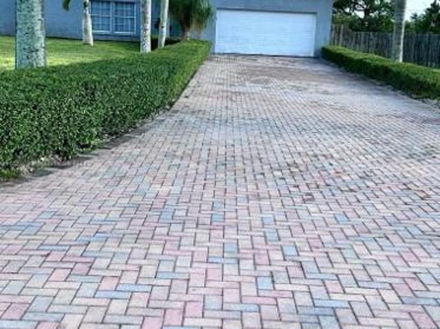 21080 SW 242nd St, Homestead, FL 33031