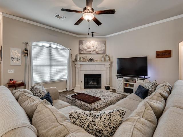 2108 Manderly Court