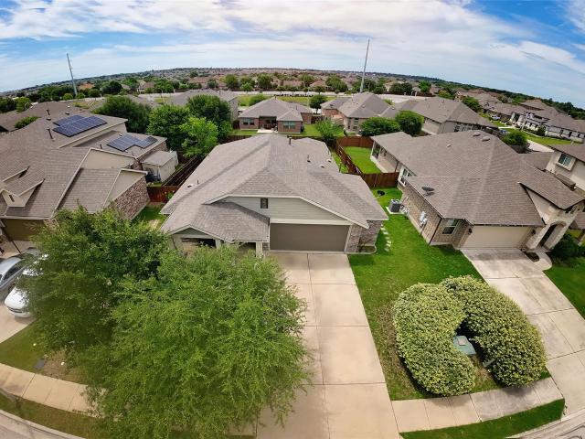 2108 Maplewood Dr